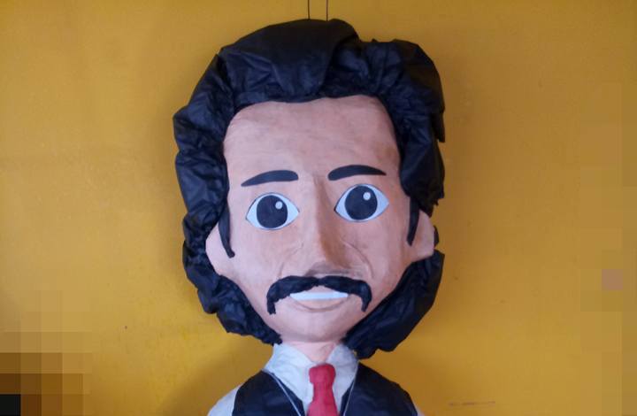 ¡Pégale a 'Luisito Rey'! Ya lo hicieron piñata- Grupo Milenio