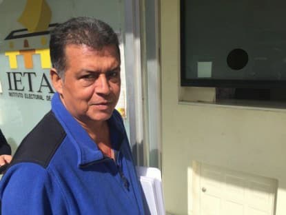 El candidato independiente a la presidencia de Ciudad Madero, Jesús ...