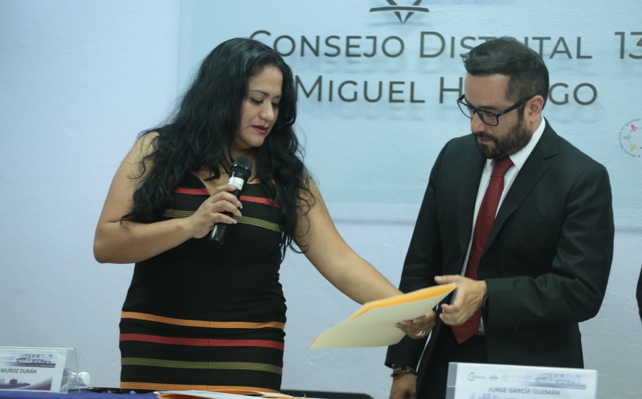 Líderes del PRD respaldan triunfo de Víctor Hugo Romo- Grupo Milenio