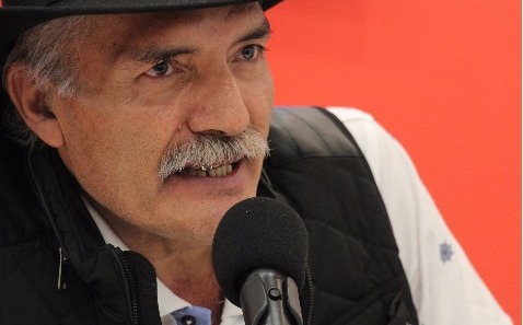 Mireles vence a la PGR; gana juicio por portación de armas- Grupo Milenio