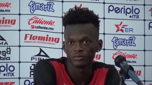 "Es muy importante para mi carrera, venimos a trabajar": Félix Crisanto ...