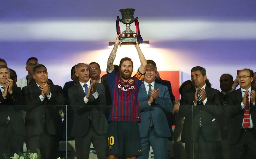 Messi ya es el jugador con más trofeos en el Barcelona - Grupo Milenio