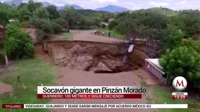 Socavón gigante en Pinzán Morado- Grupo Milenio