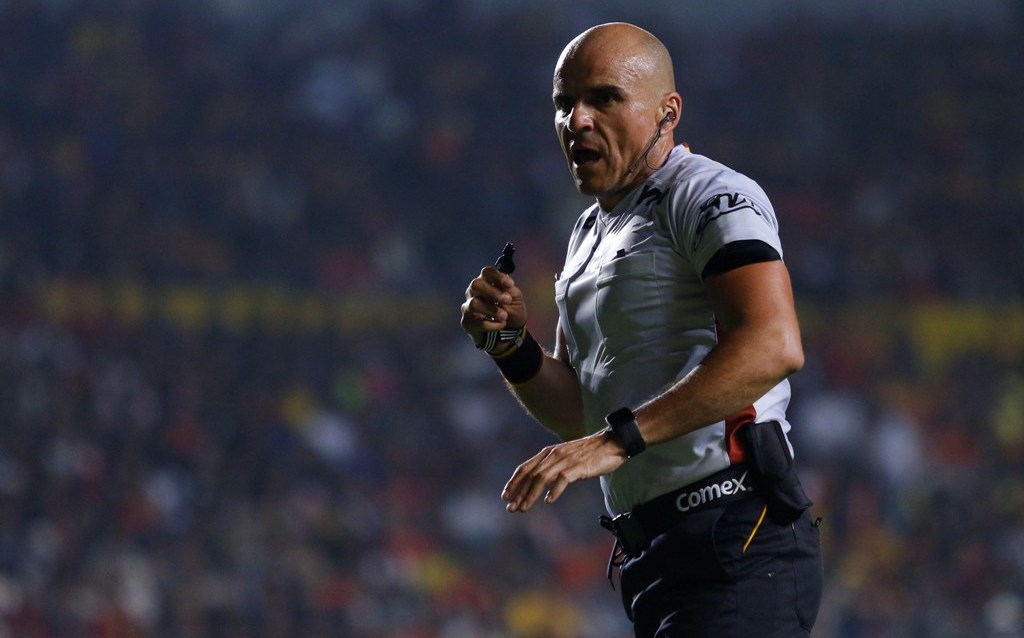 Francisco Chacón pitará el Monterrey vs Chivas- Grupo Milenio