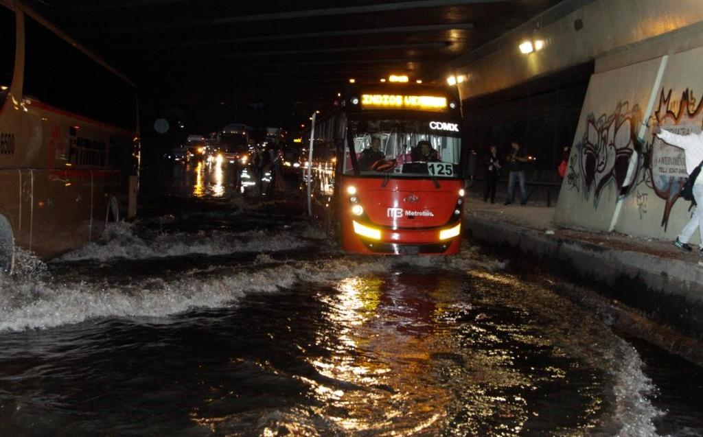 Metrobús restablece servicio en 6 estaciones de L1, tras 3 horas- Grupo ...