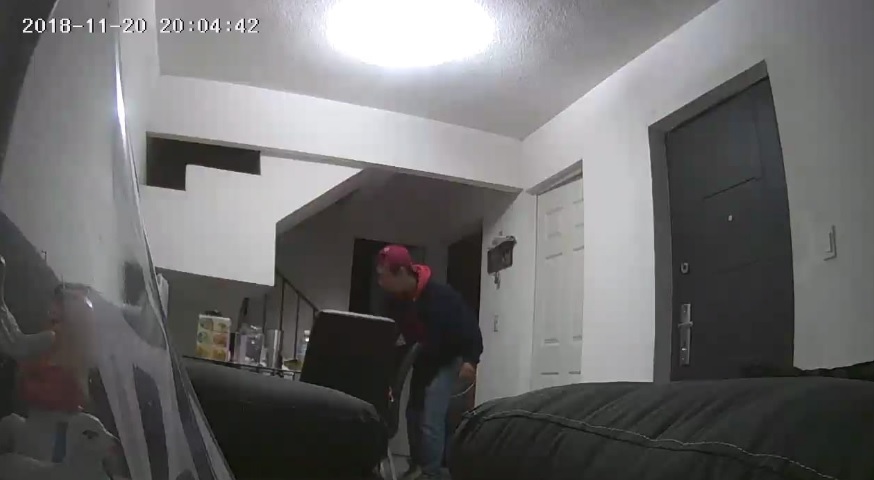 Captan a hombre robando en una casa en Guadalupe- Grupo Milenio