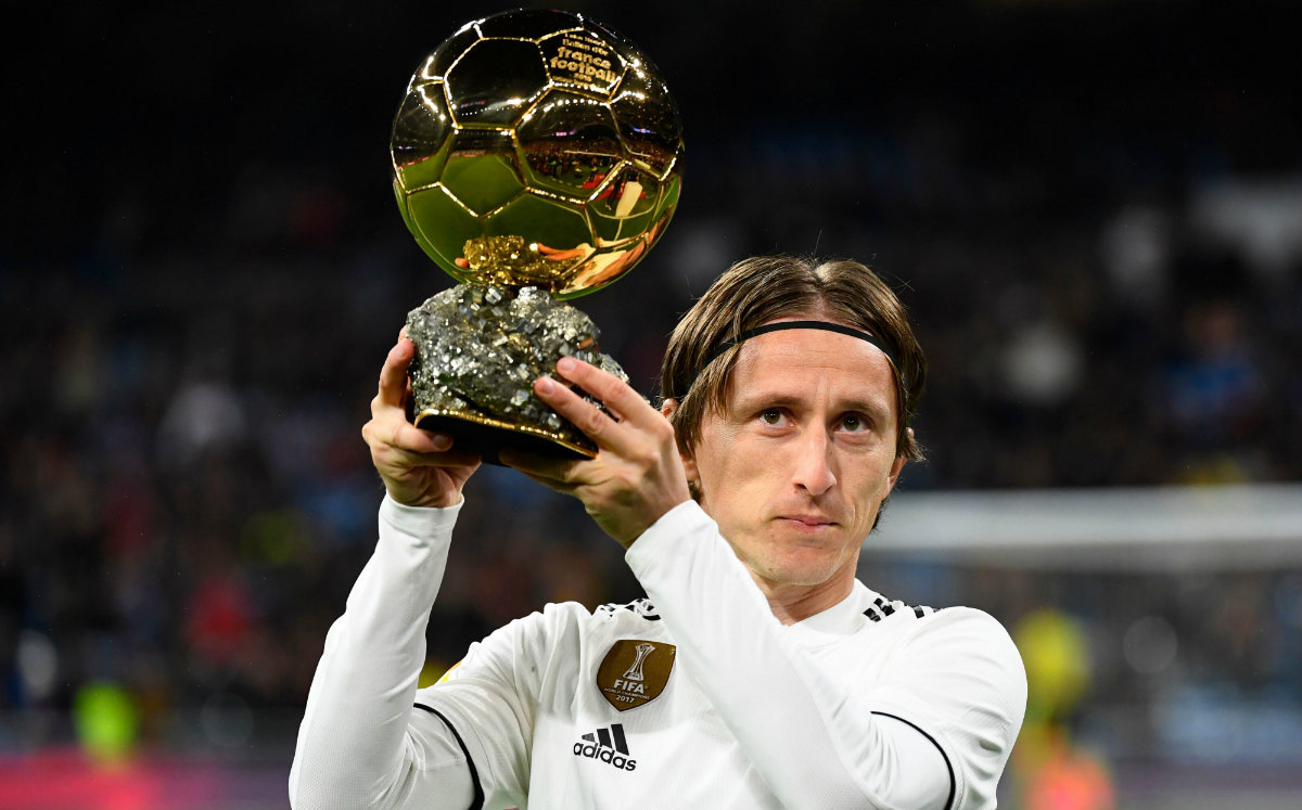 Luka Modric ofrece su Balón de Oro a la afición del Real Madrid- Grupo ...