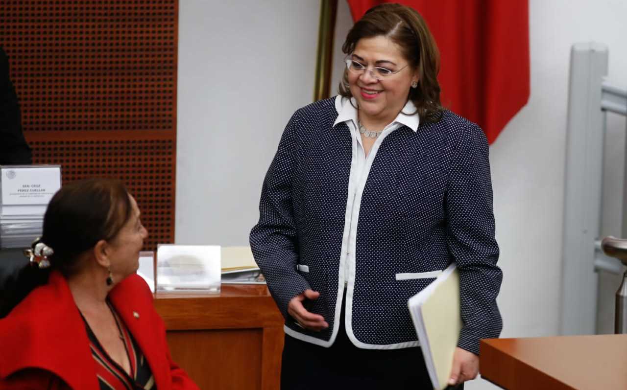 Las mujeres sabemos cumplir: De Gyves ofrece fiscalía independiente ...