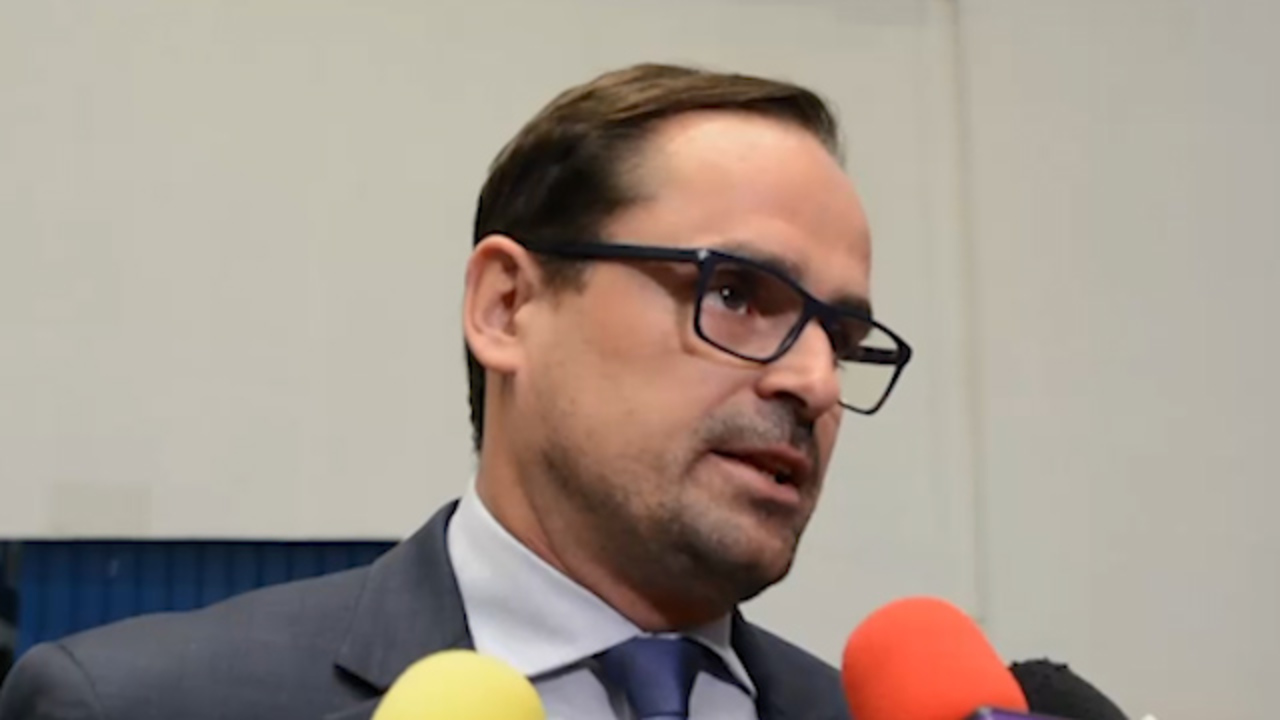 Ángeles se desploma en pleno vuelo y cae ante León - Grupo Milenio