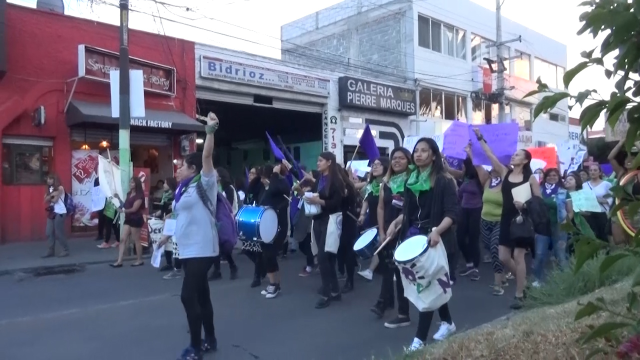 Marcha por el 8 de Marzo Día de la Mujer - Grupo Milenio