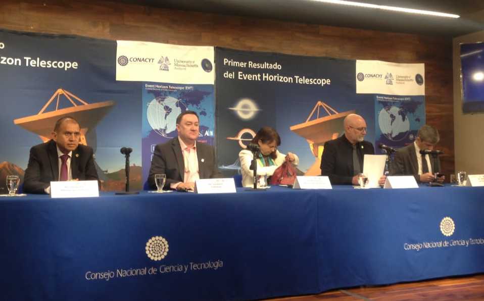 Participan científicos del GTM de Puebla en captura de un agujero negr ...