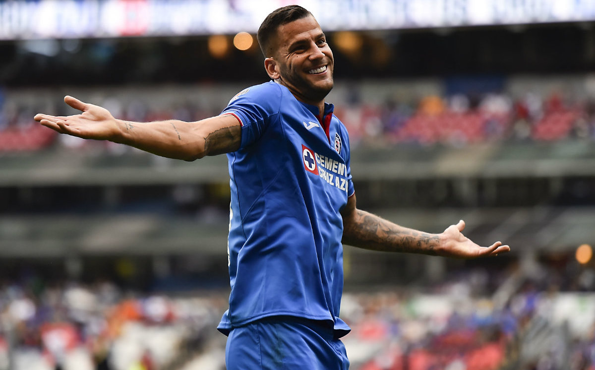 VIDEO: Edgar Méndez vuelve a viajar en transporte público de la CdMx ...