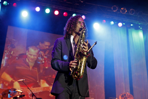 Kenny G en México- Grupo Milenio