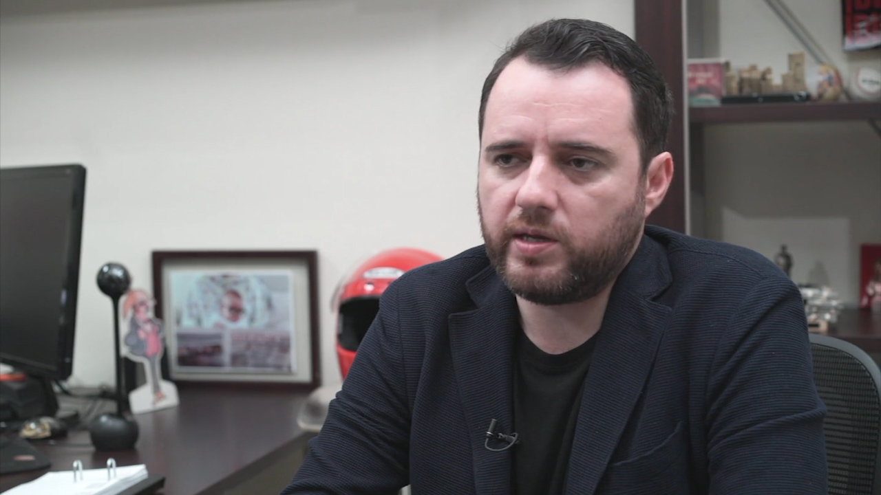 El asalto a la razón. Conversación con César Faz, sobre la Guardería ...