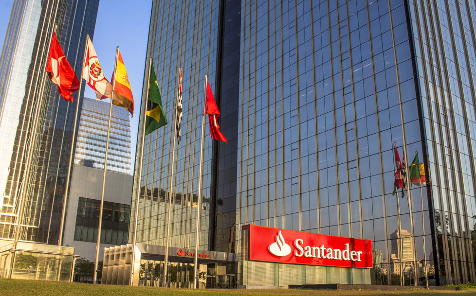 Santander lanza seguro de gastos médicos mayores- Grupo Milenio