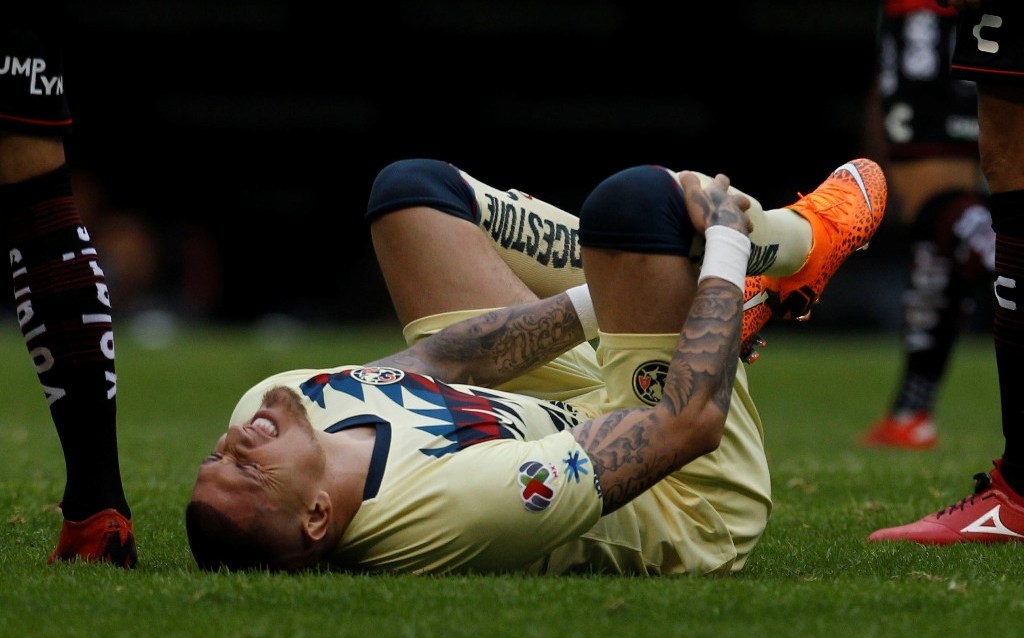 Nicolás Castillo es operado con éxito tras fractura de peroné- Grupo ...