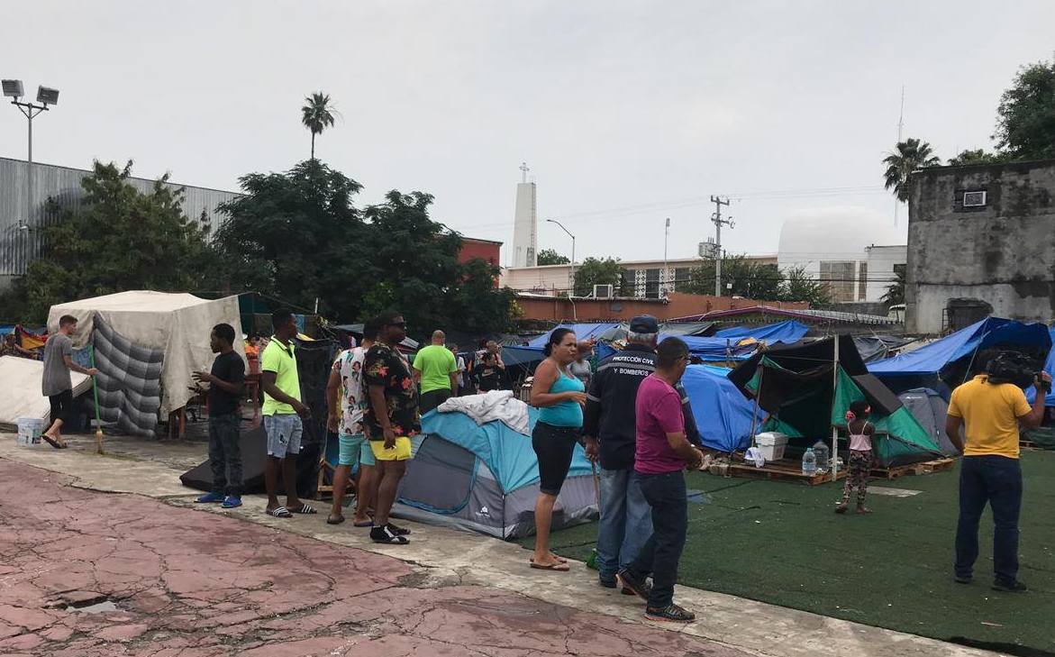 NLD y Laredo, Texas mantendrán control de salud en migrantes- Grupo Milenio