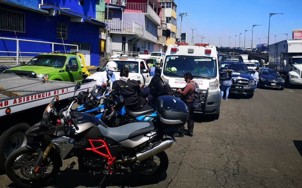 México-Puebla: auto choca contra muro; hay un muerto- Grupo Milenio