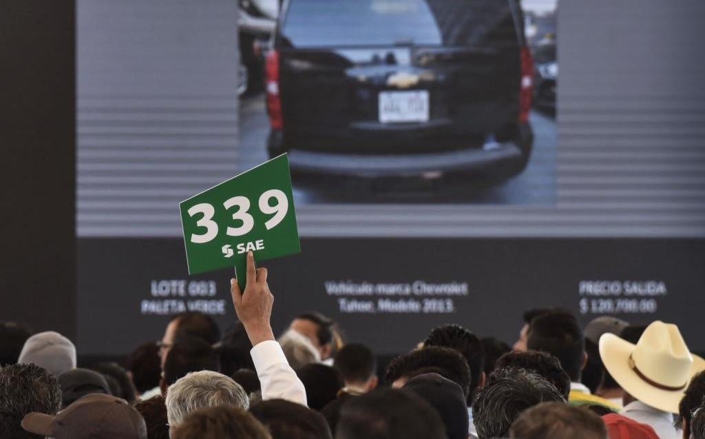 Subasta SAE de autos da al Senado 7 millones de pesos- Grupo Milenio