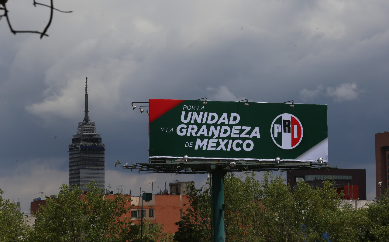 PRI: aparecen espectaculares con nuevo lema- Grupo Milenio