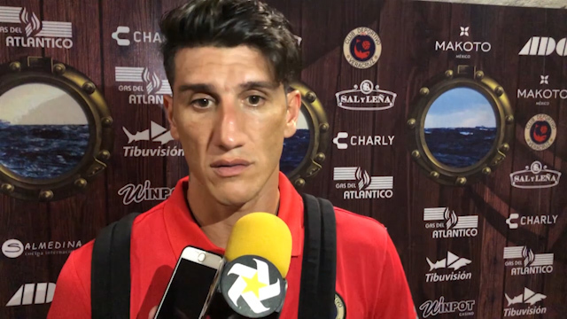 Gabriel Peñalba lamenta la situación que viven los Tiburones Rojos, así ...