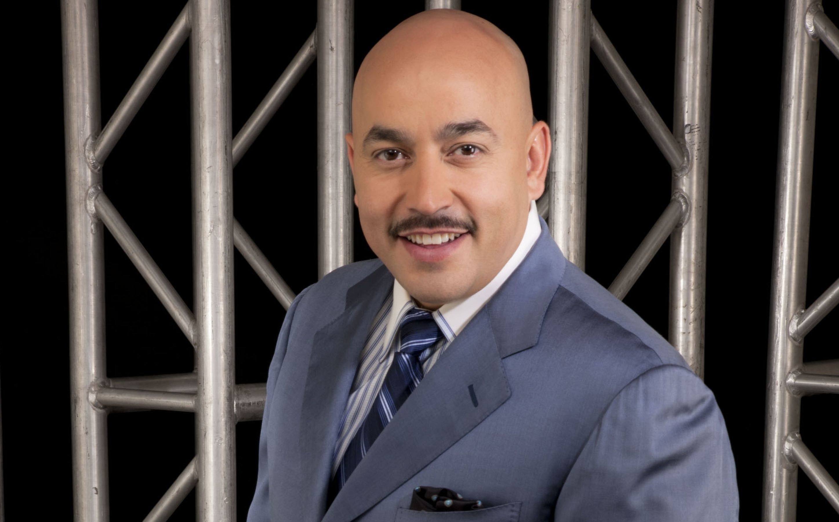 Lupillo Rivera asegura que mantendrá el tatuaje del rostro de Belinda ...