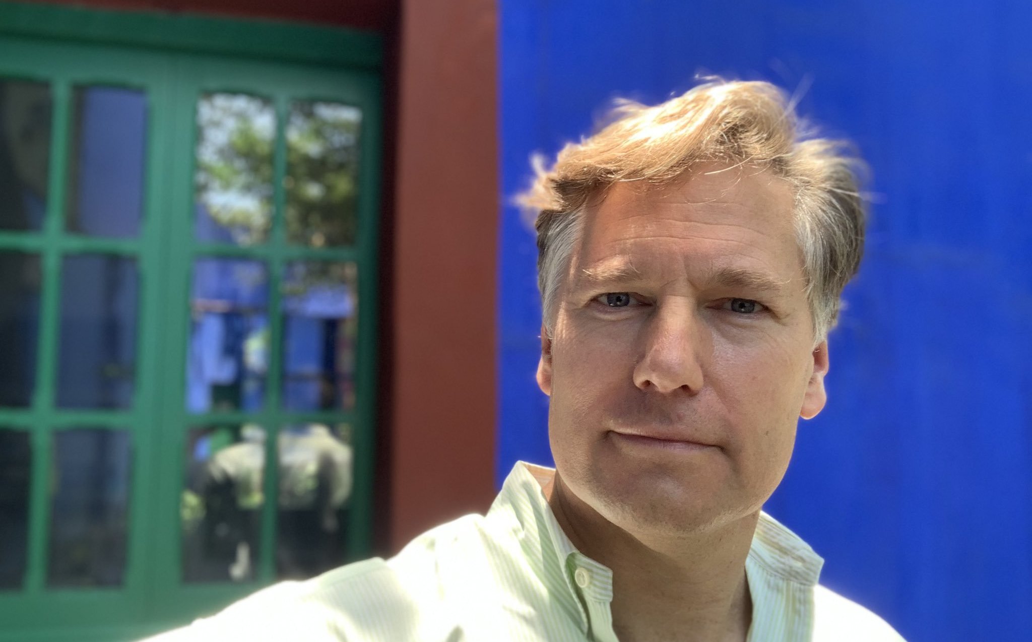 Tacos al pastor le 'roban el corazón' a Christopher Landau- Grupo Milenio