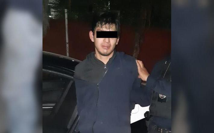 Sorprenden a hombre robando en un taller en Monterrey- Grupo Milenio