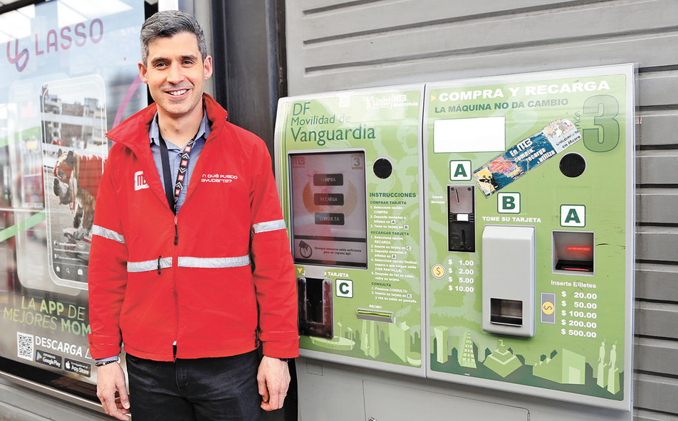 Soy metódico, puedo elegir mi vestimenta un día antes: Roberto Capuano ...