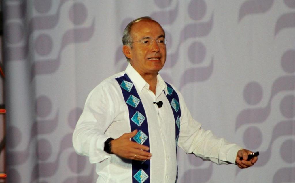 Calderón: dialogaré con quien quiera hacerlo con respeto y argumentos ...