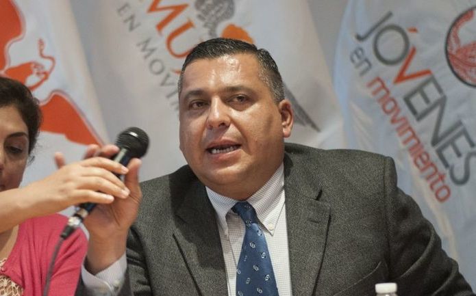 Abogado de Mireles gana suspensión para circular en Michoacán- Grupo ...