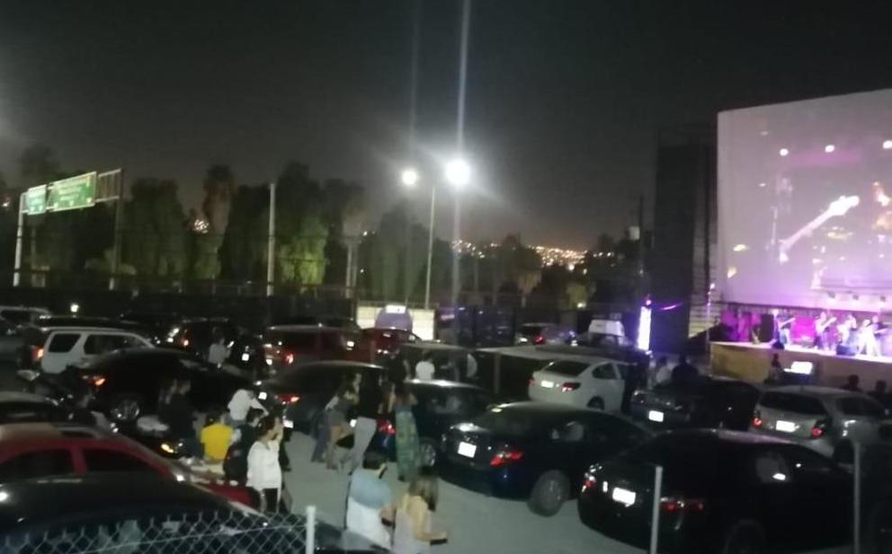 Clausuran autocinema en Tijuana el día que abrió por hacer concierto ...