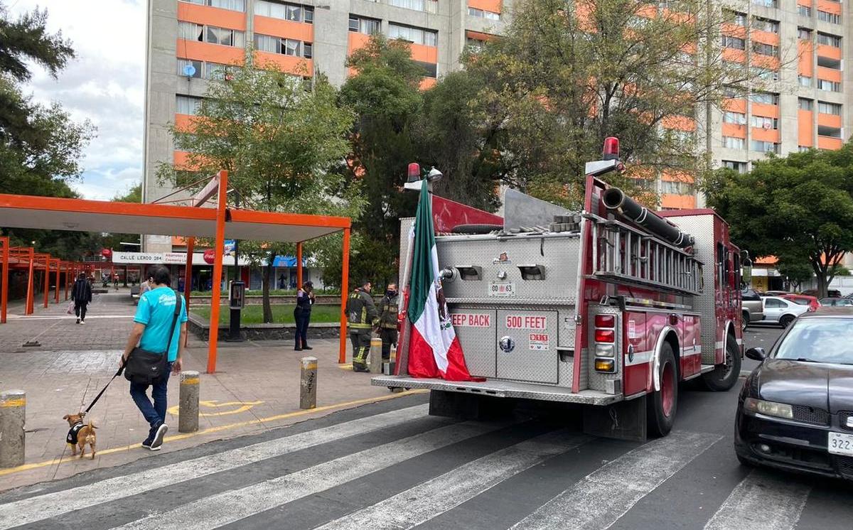 Bomberos En Cdmx Acuden A Emergencia En Tlatelolco Por Cortocircuito
