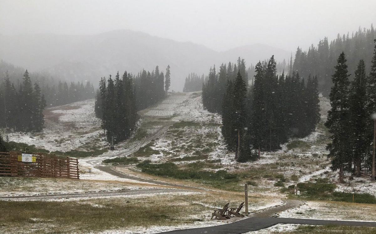 En Colorado reportan nevadas por tormenta invernal tras ola de calor ...