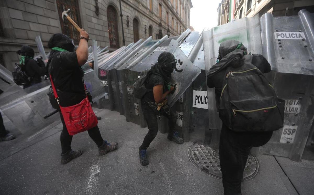 En el Bloque Negro, ese color es solo una manera de hacerse visible ...