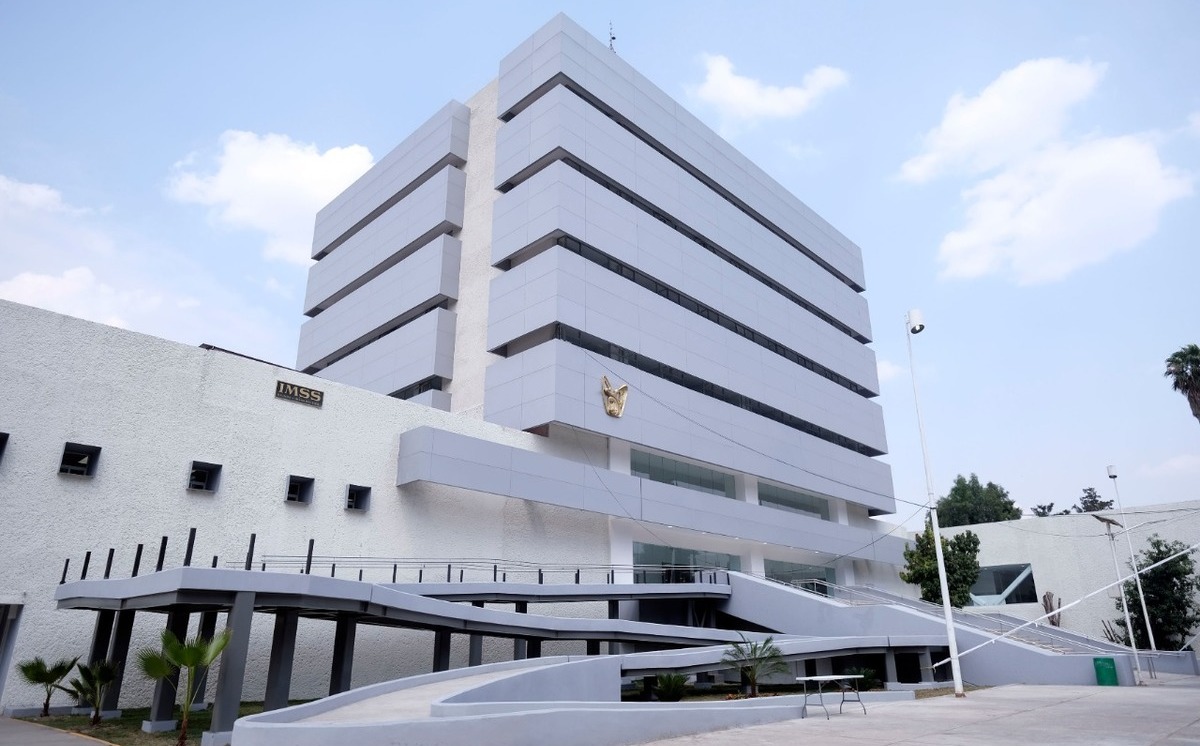 CdMx. IMSS brinda apoyo a pacientes de covid-19 con o sin afiliación ...