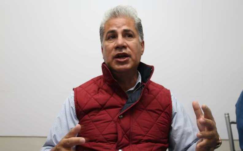 Alejandro Rojas pide registro como aspirante a diputado plurinominal ...