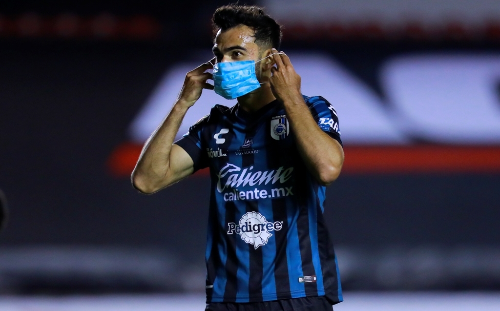 Jesús Gurrola pide usar cubrebocas en festejo de gol ante Pumas. VIDEO ...