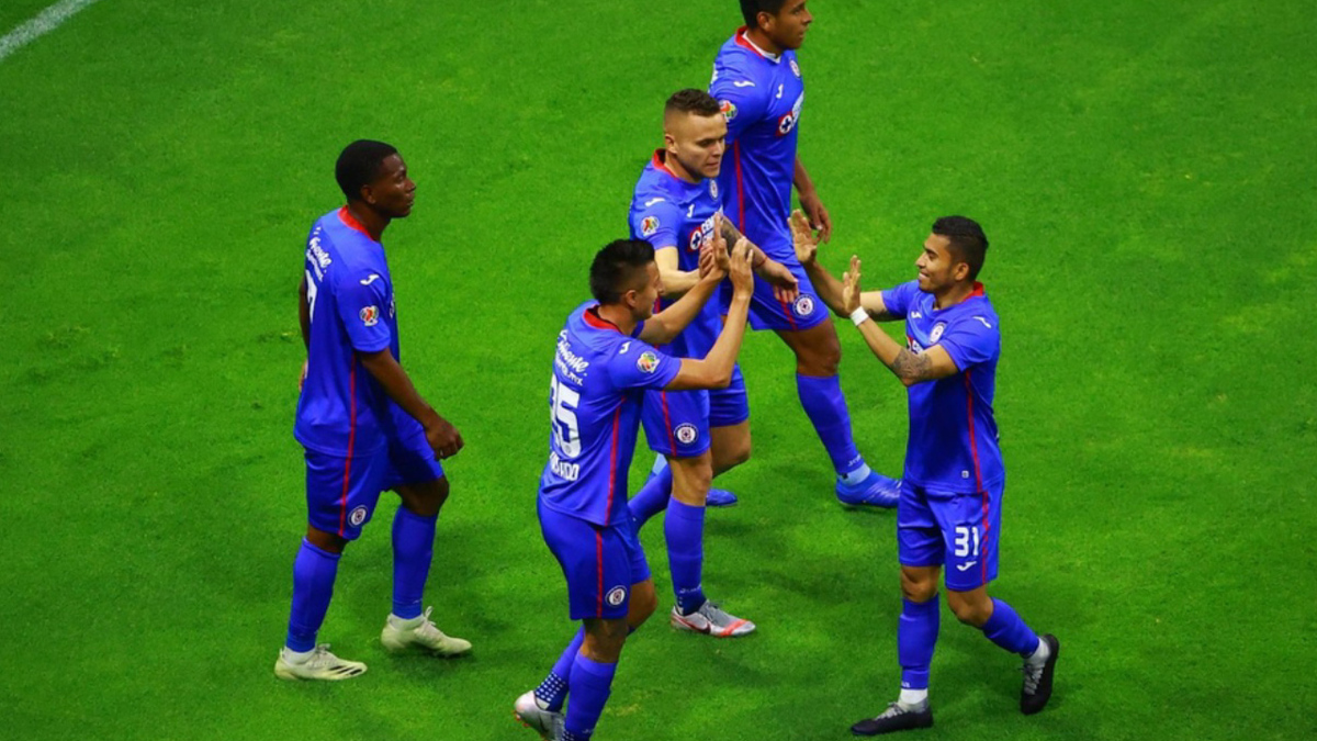 Juan Reynoso: Cruz Azul lidera el Guardianes 2021 - Grupo Milenio