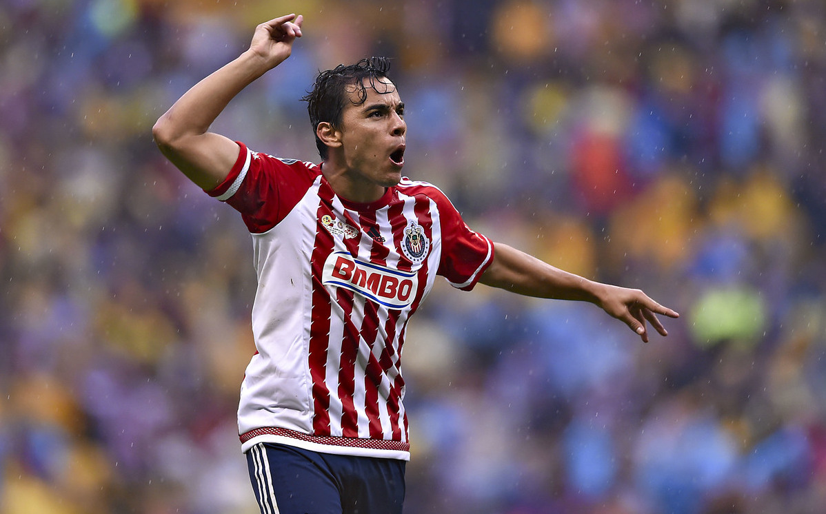 Omar Bravo se burla de Guillermo Ochoa previo al Chivas vs América ...