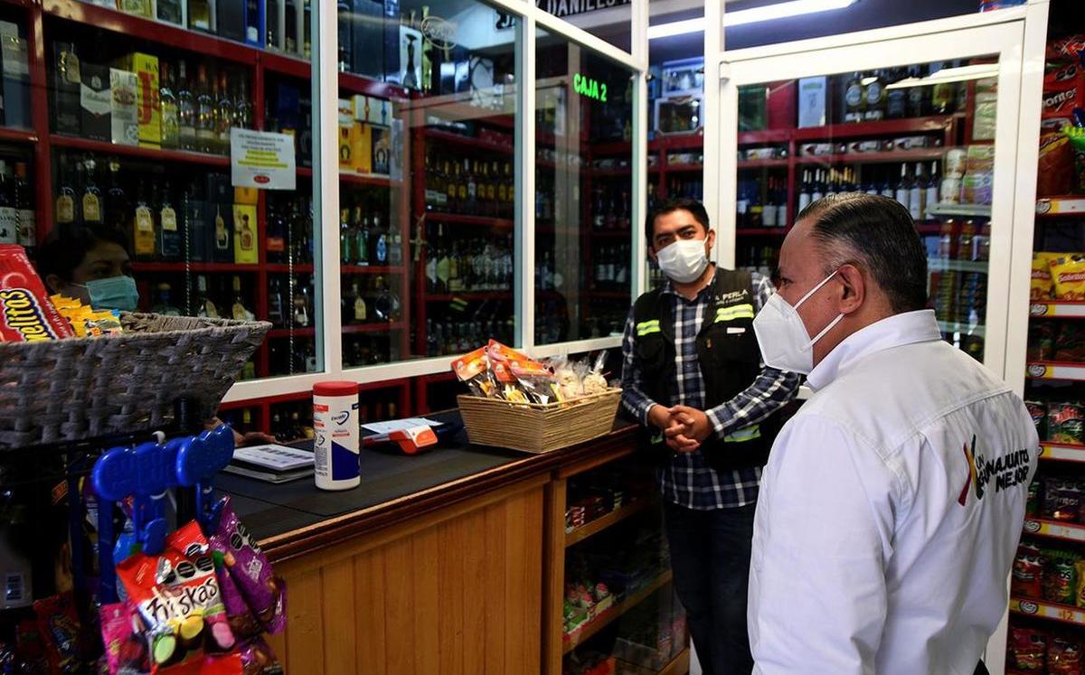 Edgar Castro denuncia acoso de funcionarios de Navarro en campaña ...