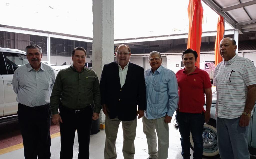 Elecciones 2021. Emilio Jacques se reúne con transportistas de NL ...