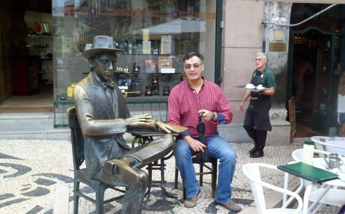 Luis Armenta gana el Premio de Poesía “Minerva Margarita Villarreal ...