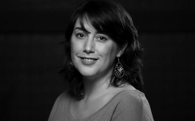 Rey de España entrega premio de Periodismo a la mexicana Inger Díaz ...