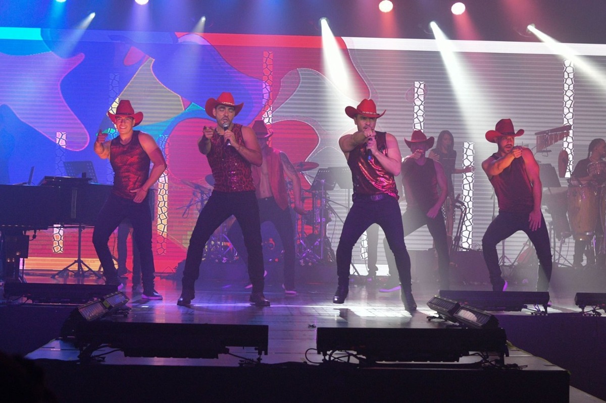 Myst. Vuelve la fiesta después del encierro - Grupo Milenio