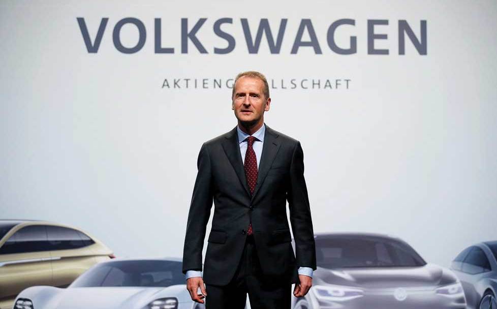 Herbert Diess, CEO de VW, participó en trucos publicitarios- Grupo Milenio