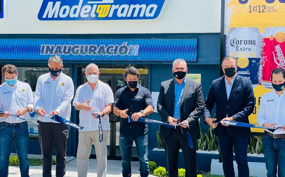 Grupo Modelo inaugura tienda Modelorama 10 mil en México- Grupo Milenio