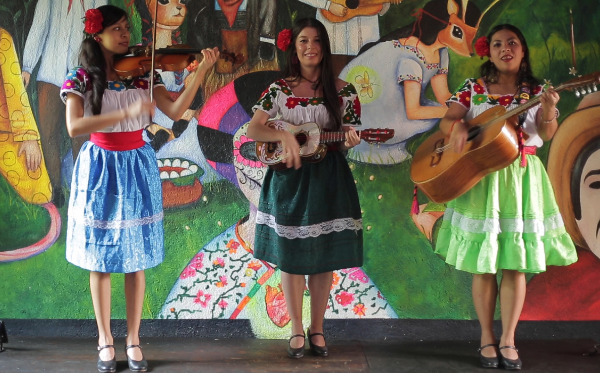 Huastecos de corazón, documental sobre la música de la región en CdMx ...