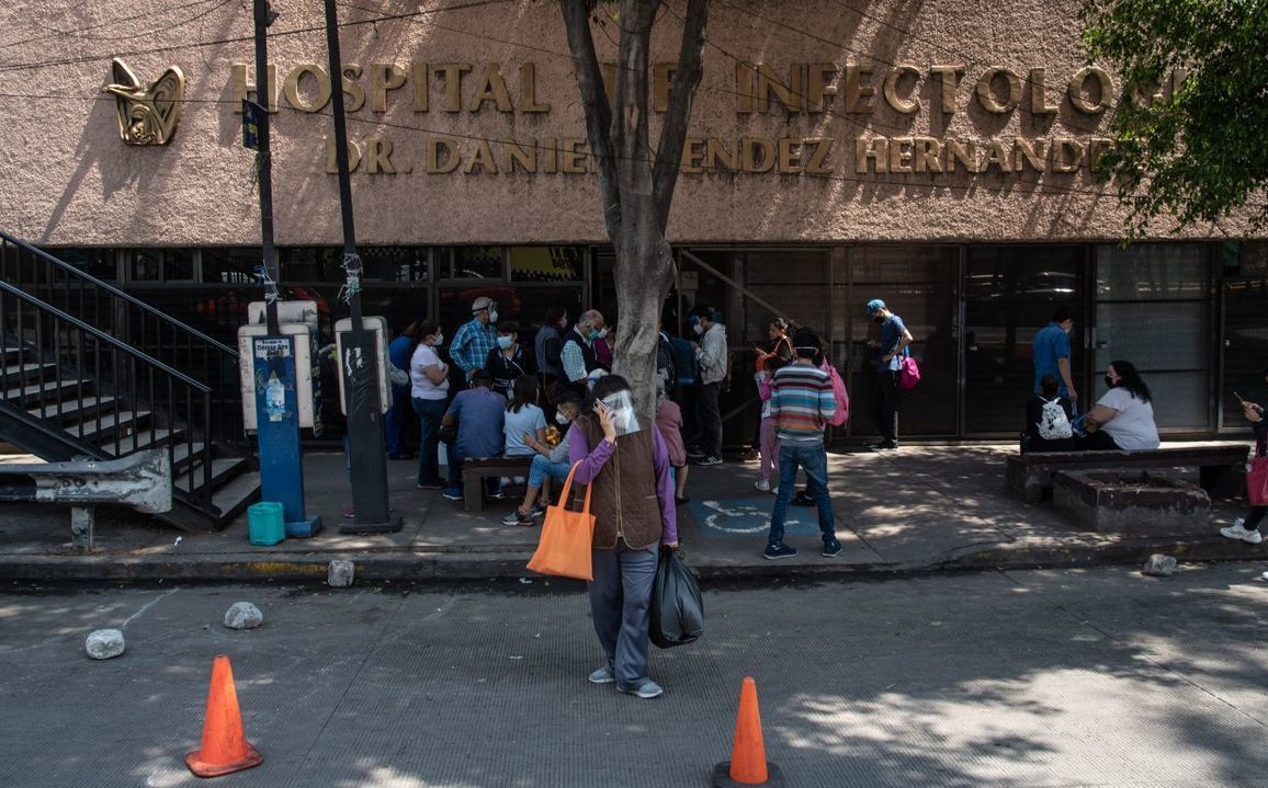 CdMx. Niña con derrame cerebral ingresa a cirugía en Hospital La Raza ...