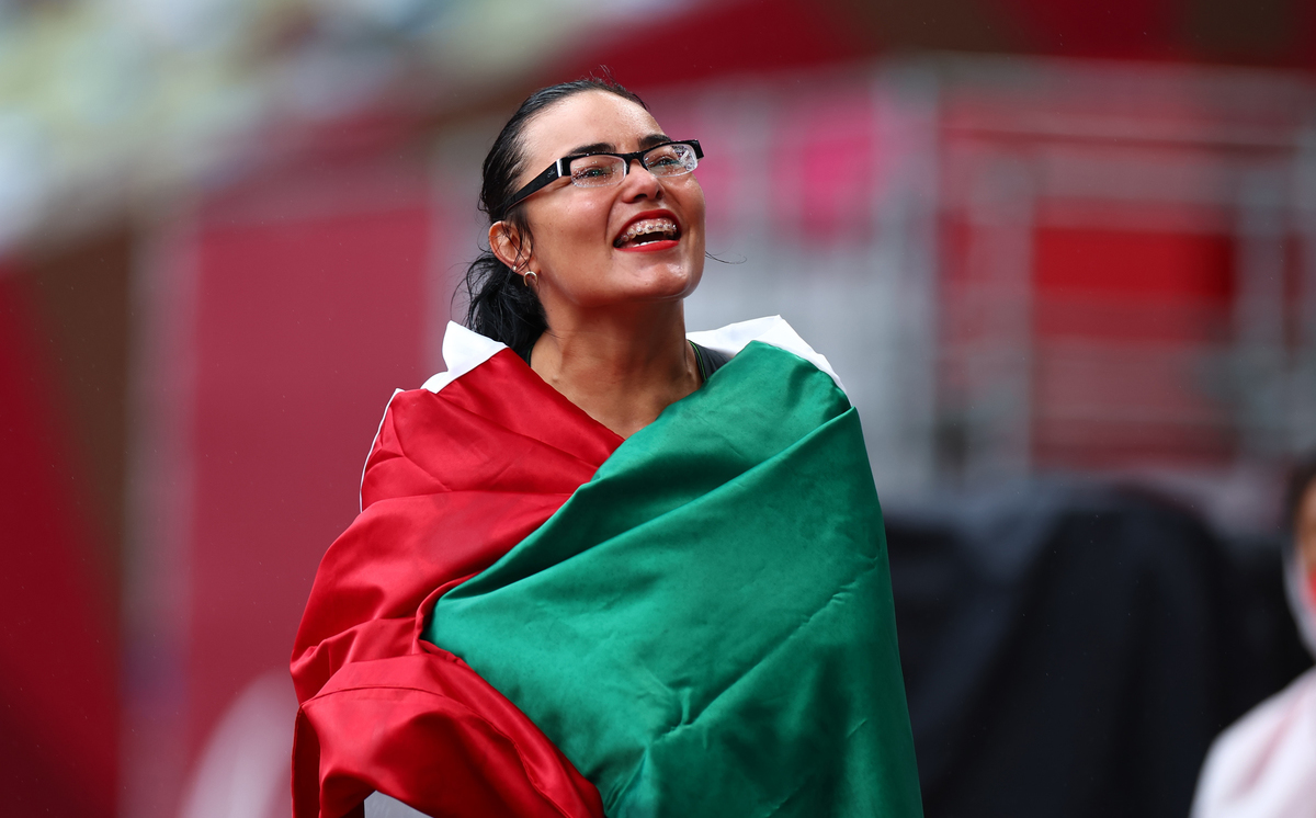 Quién es Rebeca Valenzuela, medallista en Juegos Paralímpicos de Tokio ...